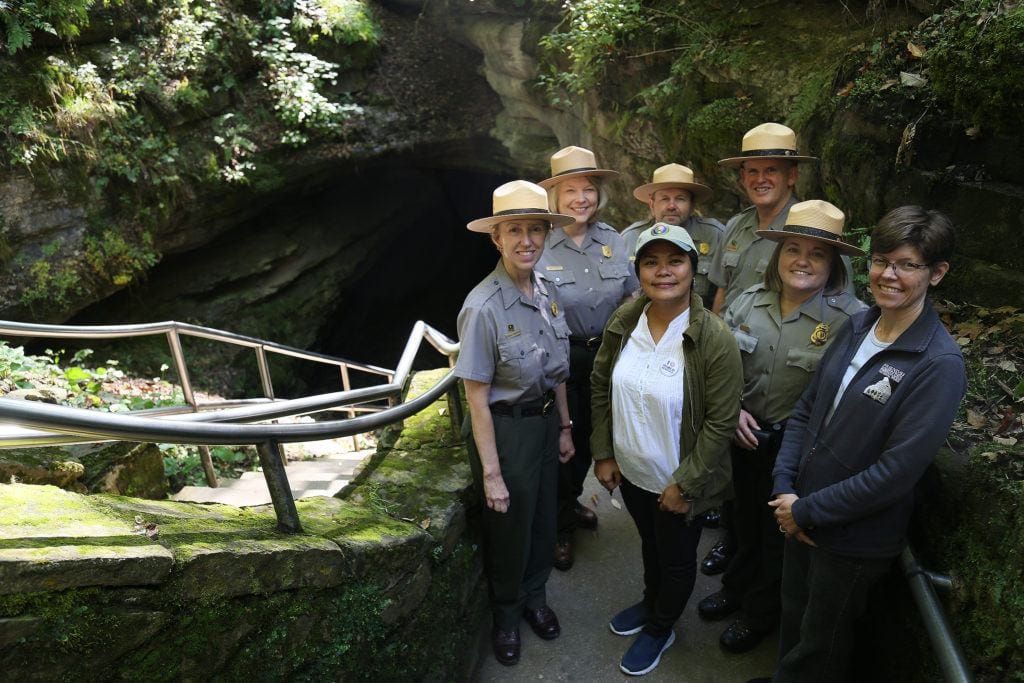 Tips for Visiting Overcrowded National Parks – Bearfoot Theory