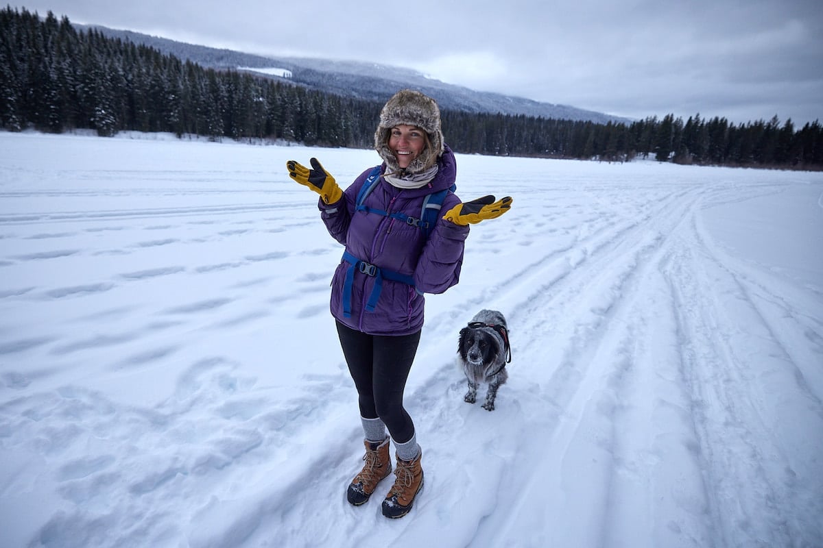 25 Winter Hiking Tips for Staying Warm and Safe in the Snow – Bearfoot ...