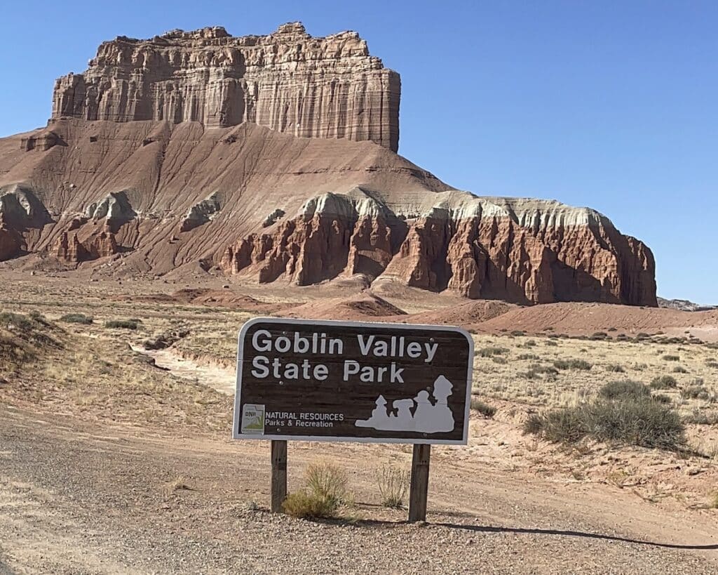 Goblin Valley State Park: How To Plan a Visit To "Mars on Earth ...