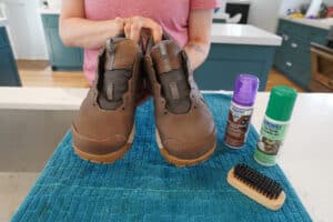 How To Clean Your Hiking Boots: Step-by-Step Instructions – Bearfoot Theory