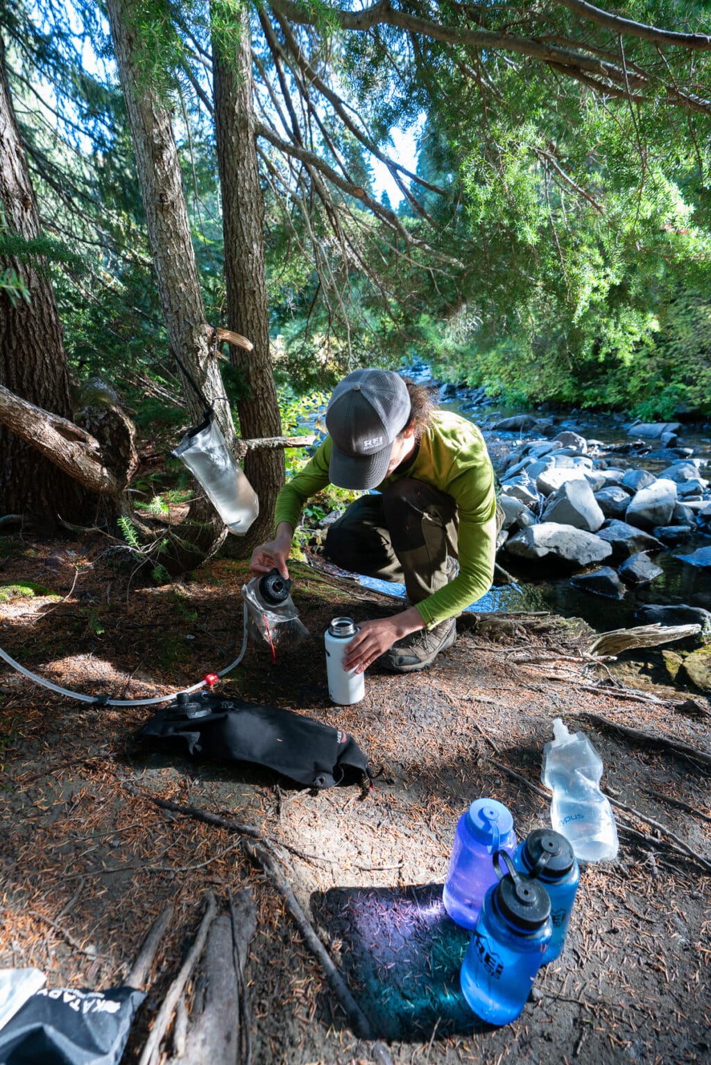 10 Tips For Staying Hydrated While Hiking – Bearfoot Theory