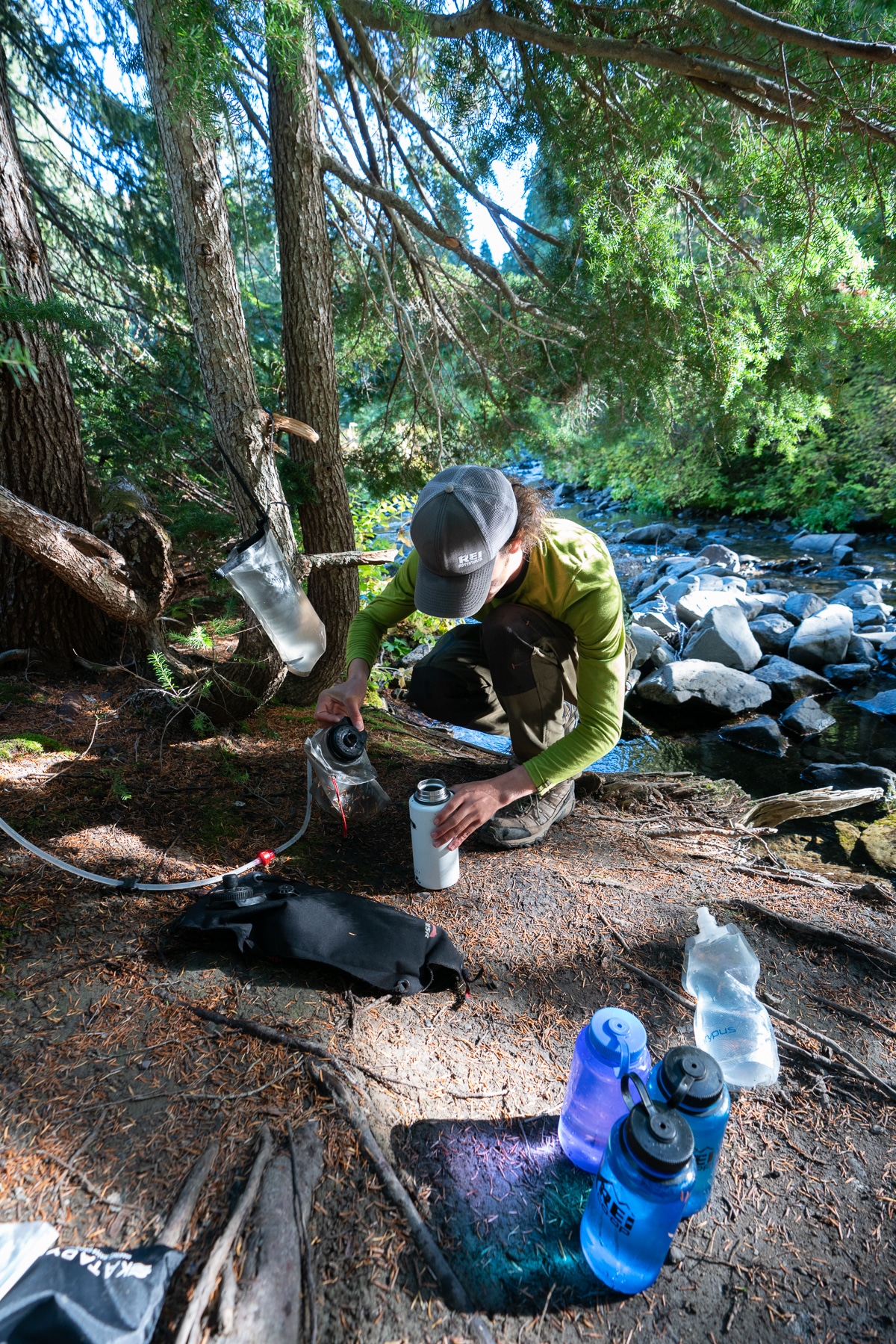 10 Tips For Staying Hydrated While Hiking – Bearfoot Theory