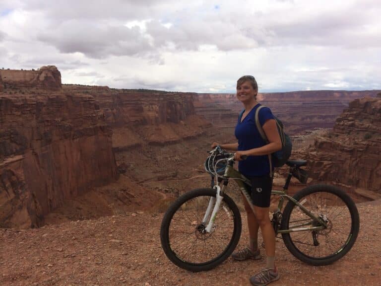 8 Most Common Outdoor Fears and How to Overcome Them – Bearfoot Theory